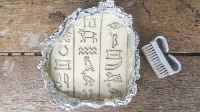 Write Like an Egyptian and Make Your Own Cartouche - A Crafty Mix