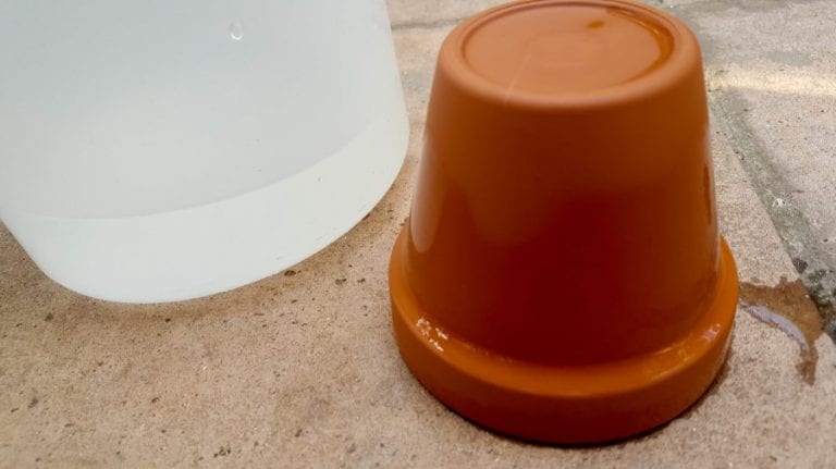 How To Cut Terracotta Pots the Right Way - A Crafty Mix