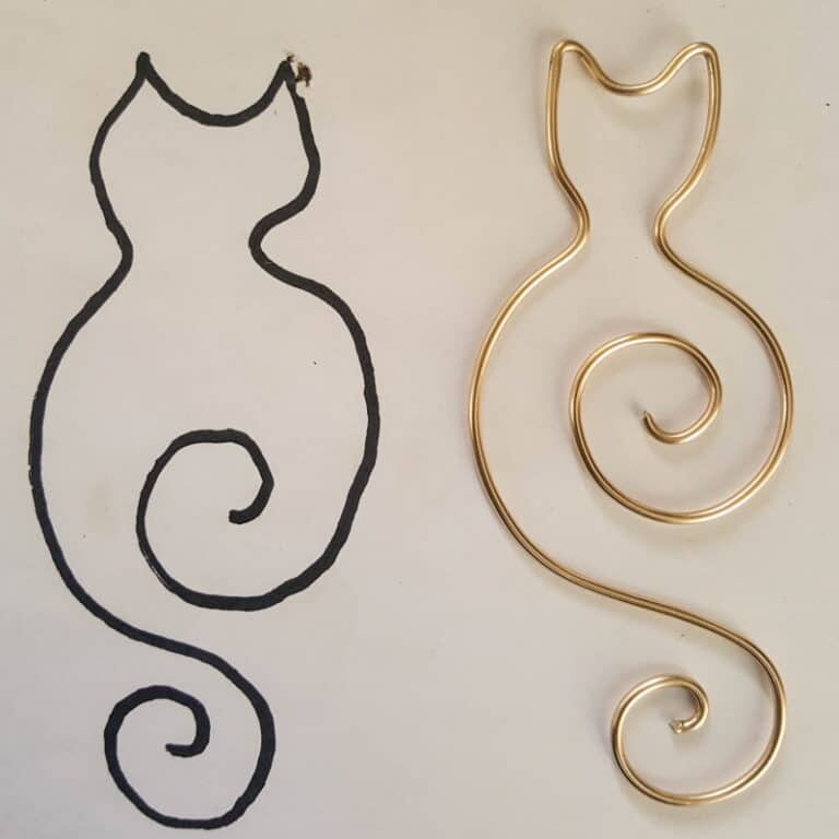 How to Make a Wire Kitty Art Memorial - A Crafty Mix