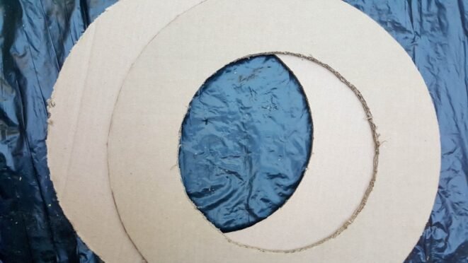 Repurpose a Cardboard Box into a Concrete Light Ring - A Crafty Mix