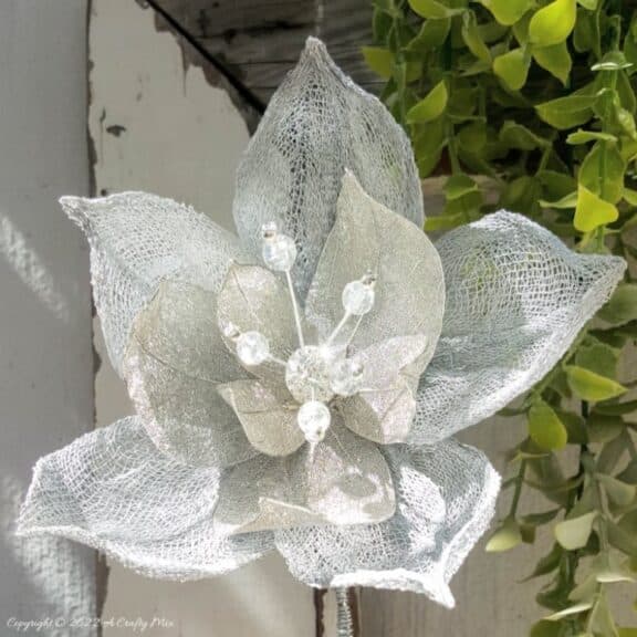 How to Make a Large Wire Flower - A Crafty Mix