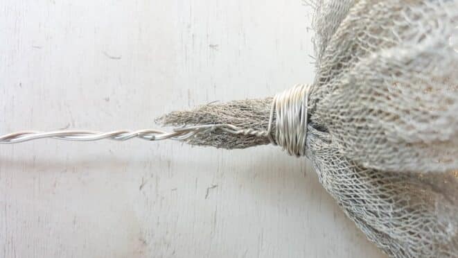 How to Make a Large Wire Flower - A Crafty Mix