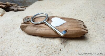 How to Give Wood a Realistic Jagged Edge - A Crafty Mix