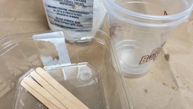 How to Cast Plaster of Paris in Easy Cardboard Molds - A Crafty Mix