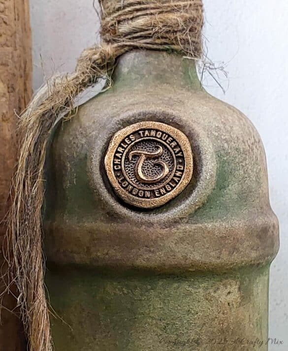 How to Give Any Bottle an Antique Clay Finish with Food Coloring - A ...