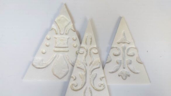 Turning Trash into Bali-inspired Tabletop Christmas Trees - A Crafty Mix