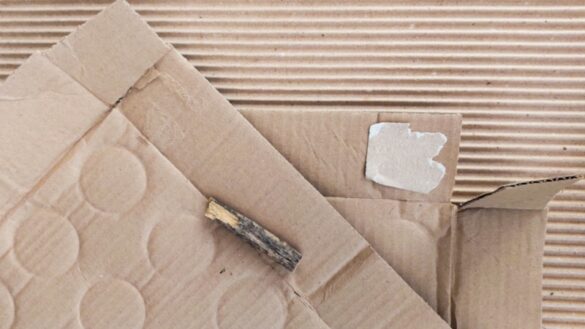 Simple No-Fail Cardboard Peeling Hack: Quick and Easy - A Crafty Mix