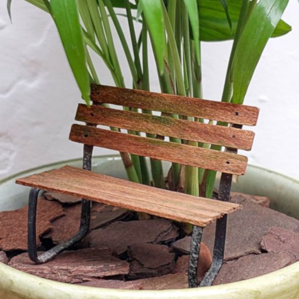Lessons Learnt Using Wood Burning Paste for the First Time - A Crafty Mix